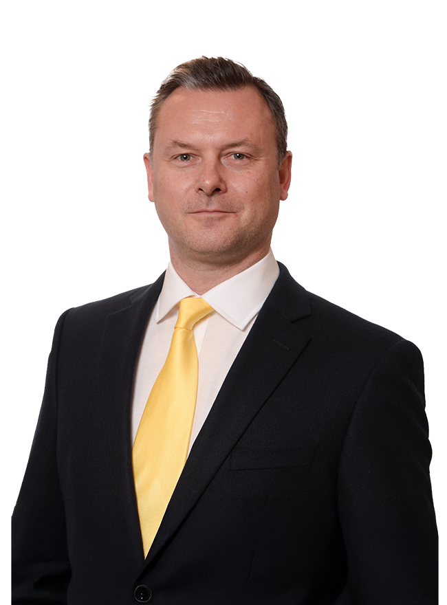 Jason Keen | Everest (India)